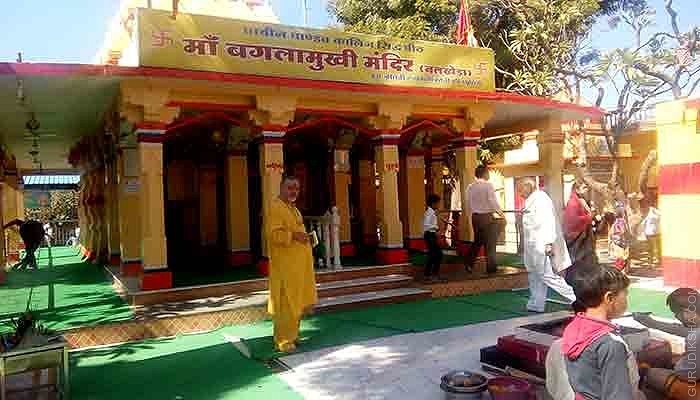 bagalamukhi-temple-nalkheda